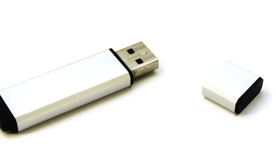 Kako formatirati USB za auto radio? - Žena.hr