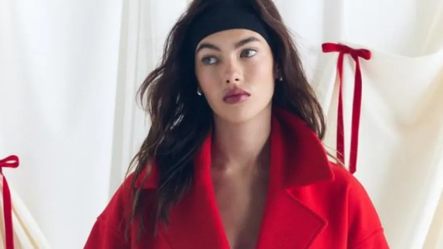 Proljetni kaputi u boji: Trendi modeli koji će osvježiti svaki look ...