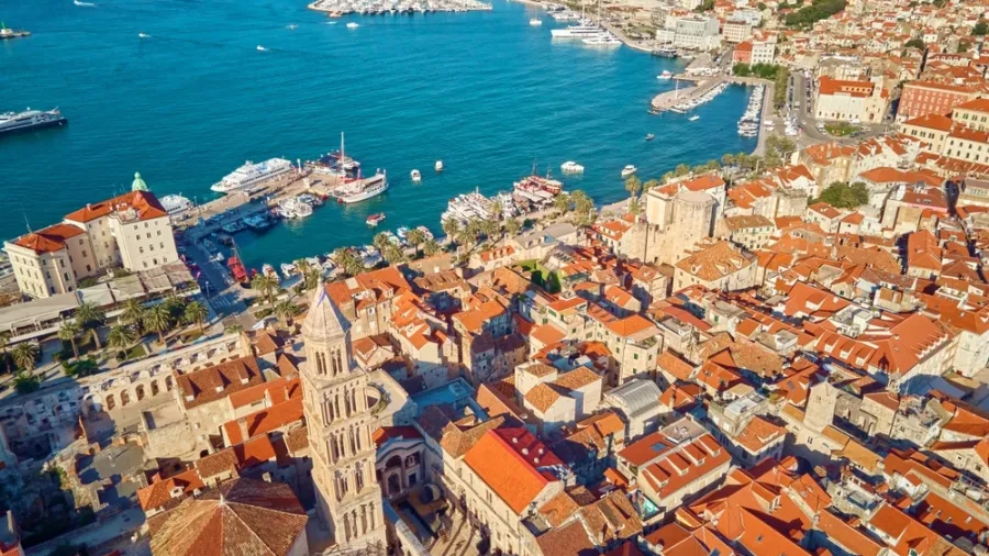 Split: Vodič kroz grad u kojem povijest diše punim plućima - Žena.hr