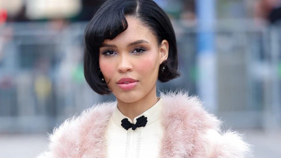 Tko je Nara Aziza Smith? Ima 24 godine, četvero djece i jedno jelo kuha satima - Žena.hr